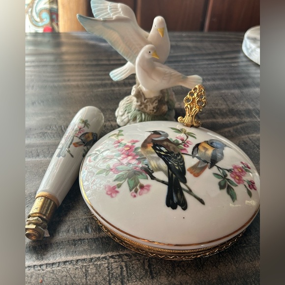 Vintage | Accents | Vintage Bird Items Including Figurine And Andrea By ...